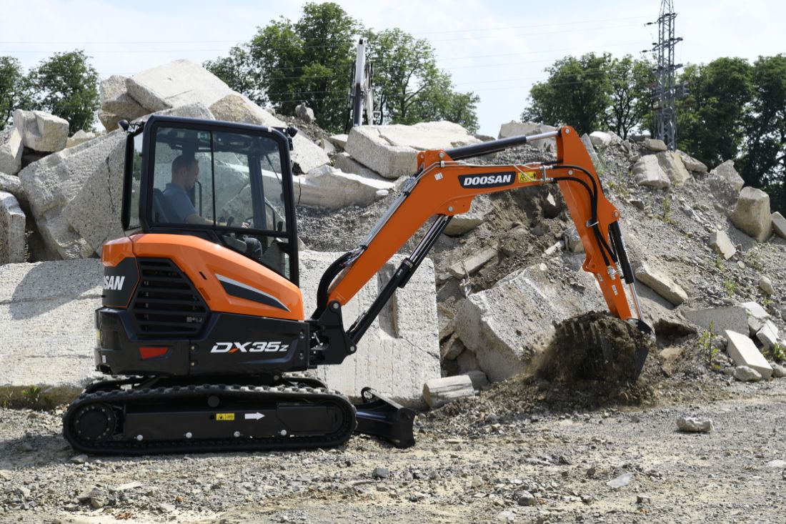Develon DX35Z-7, minigrävare - Maskinia